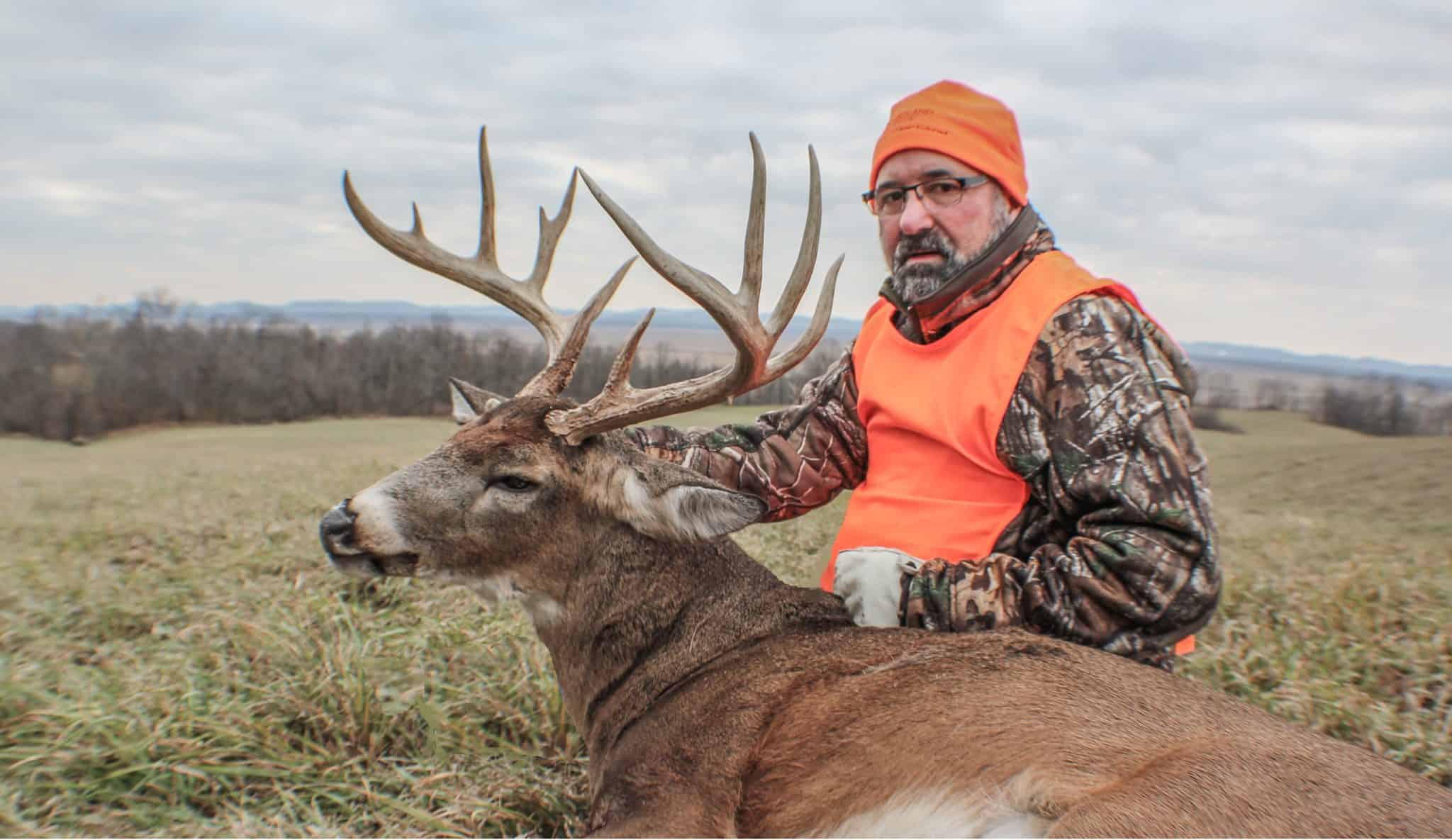 Guided Deer Muzzleloader Hunts in Illinois | Heartland Lodge