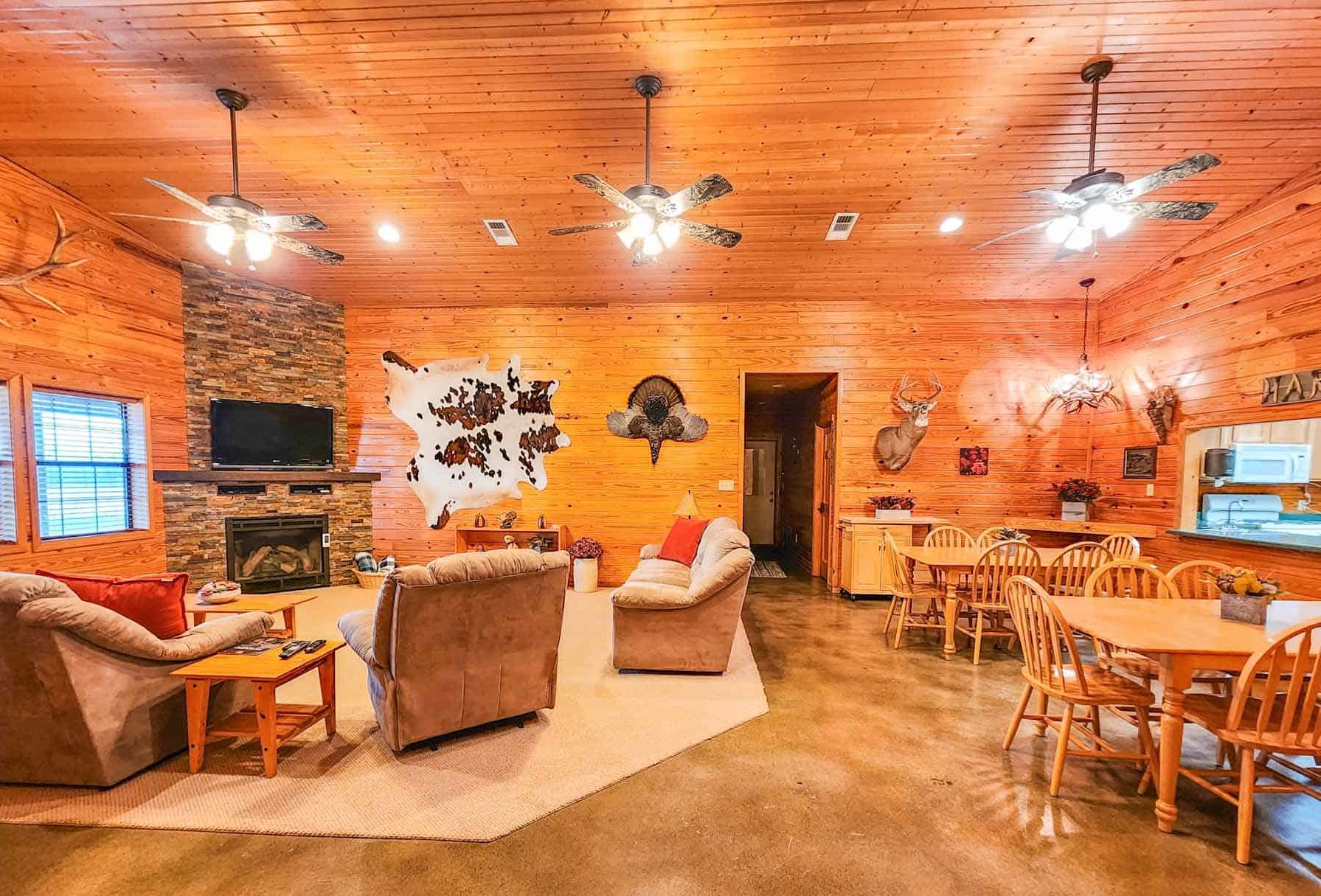 Quail Ridge Cabin | Heartland Lodge & Resort